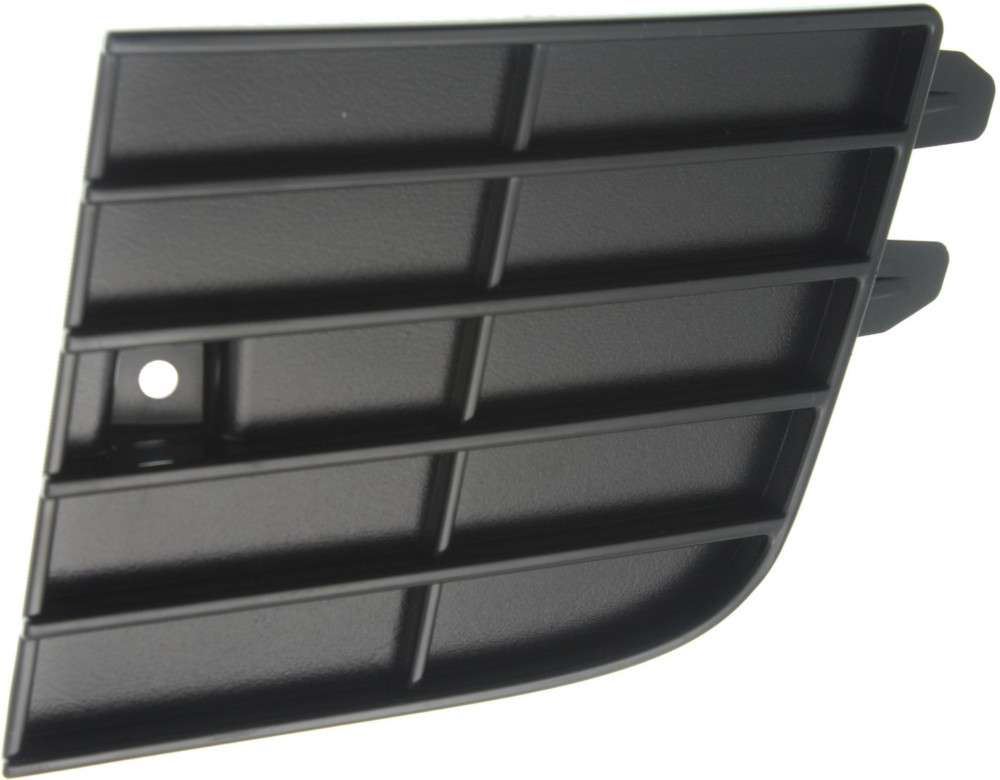 Cadillac Bumper Grille-Paint to Match, Plastic | Replacement RC01530007,