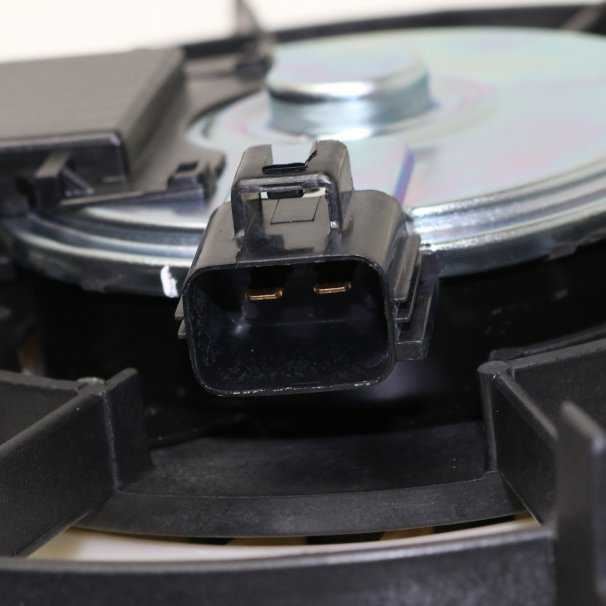 Chevrolet Center Cooling Fan Assembly-Dual fan, Radiator Fan ...